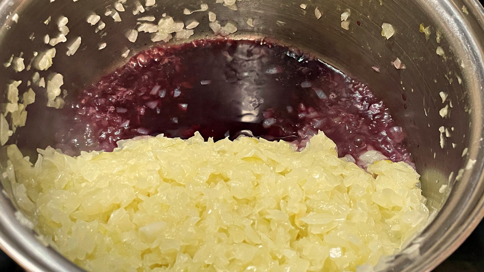 男の料理｜市販のカレールーで作る「激辛玉ねぎカレー」